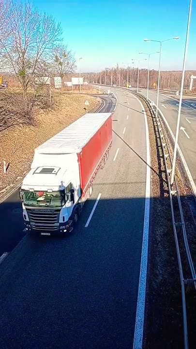 Scania horn #truckspotting - YouTube