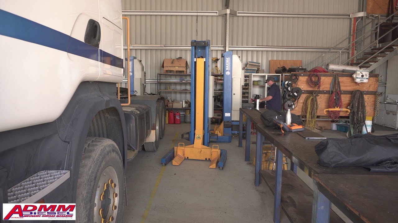 Autoequip Australia’s Maxima Mobile Column Lifts 7.5 tonnes - YouTube
