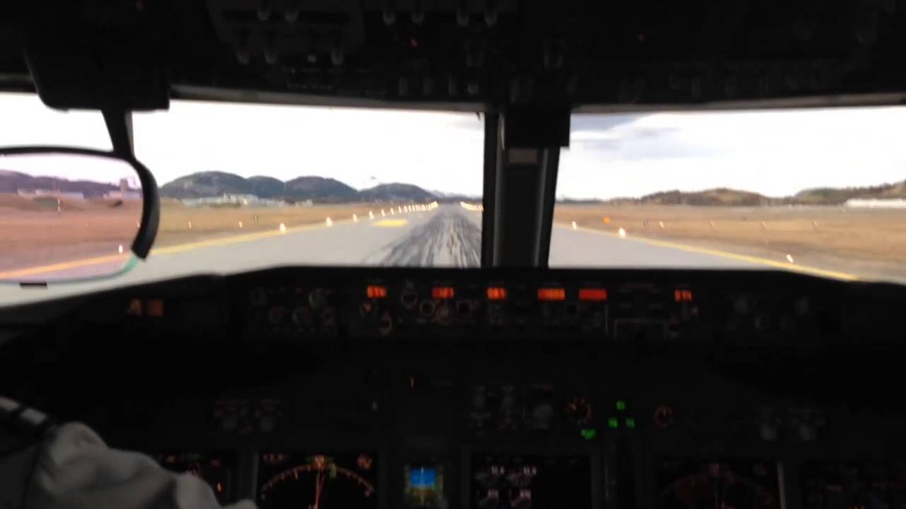 SAS Boeing 737-600 Takeoff in Bodø Cockpit - YouTube