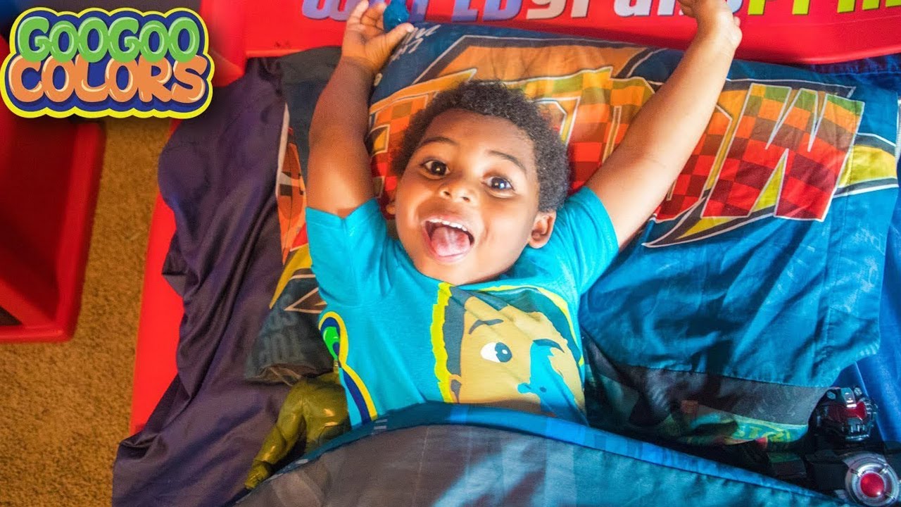 Goo Goo Gaga Makes A Mess - YouTube