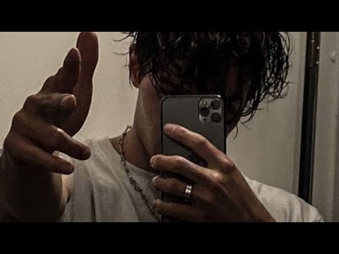 Foreign Escape - Nic dean (sped up) - YouTube