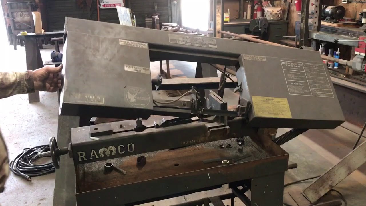 Ramco RS-90P Band Saw - YouTube