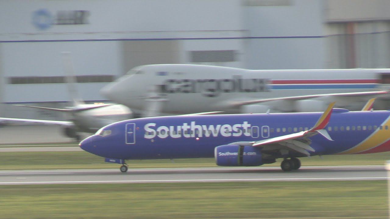 September 14, 2023 Aircraft Spotting at Indianapolis International (IND ...