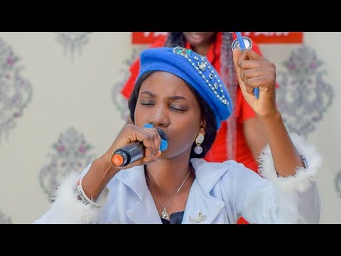 ATMOSPHERE OF WORSHIP (WITH AYOMIDE) - YouTube
