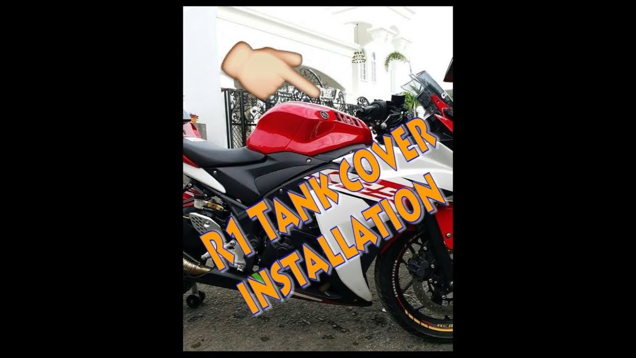 How to install the R1 tank cover on the Yamaha R3 - YouTube