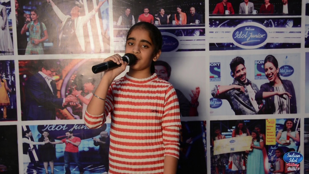 Our Talented upcoming singers Parneet - YouTube