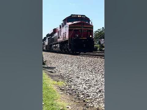 NS 8114 on 55J. #northcarolina #norfolksouthern #railfanning #train #trending #shorts #railway ...