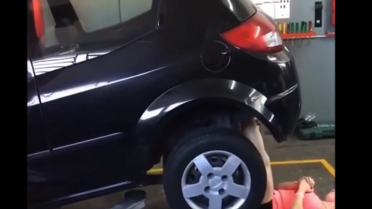 Strong Girl Lifting Car Amazing CAR LIFT - YouTube