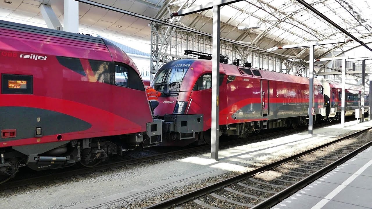 Trennen eines ÖBB Railjet Doppelzuges in Salzburg Hbf........... - YouTube