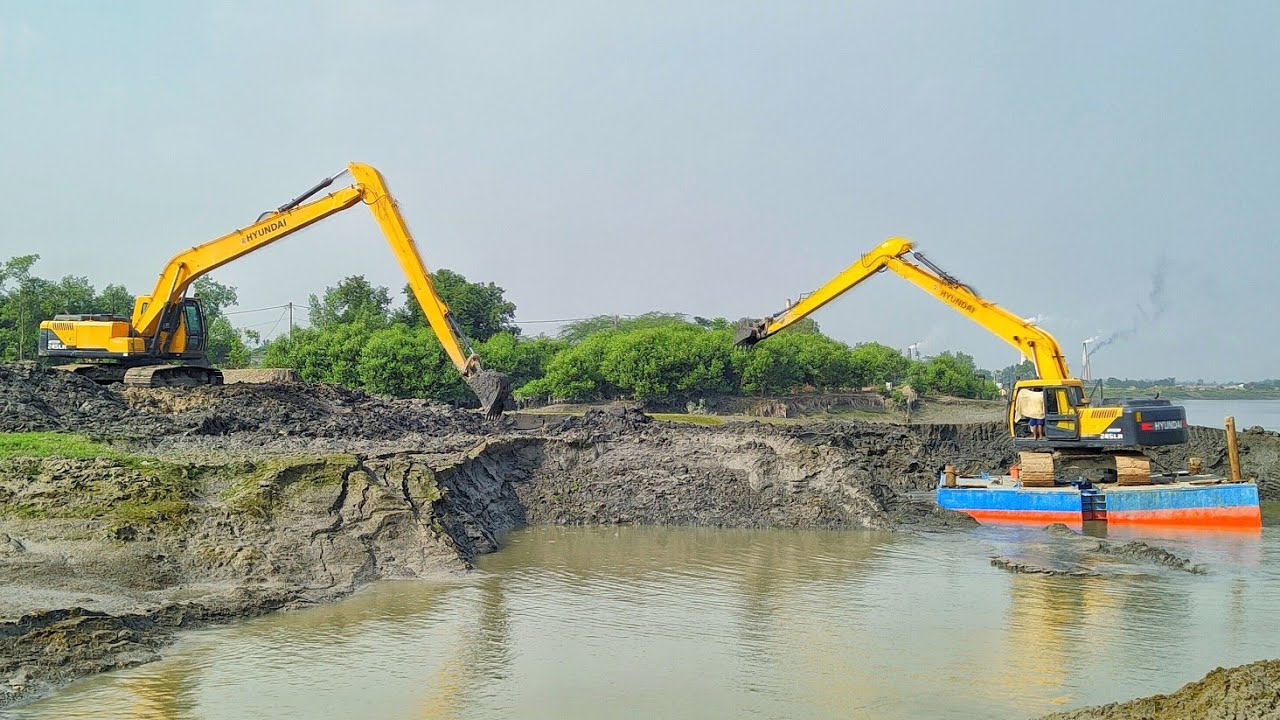 Excavator Working on River on pontoon HYUNDAI 245LR SMART Long Reach ...