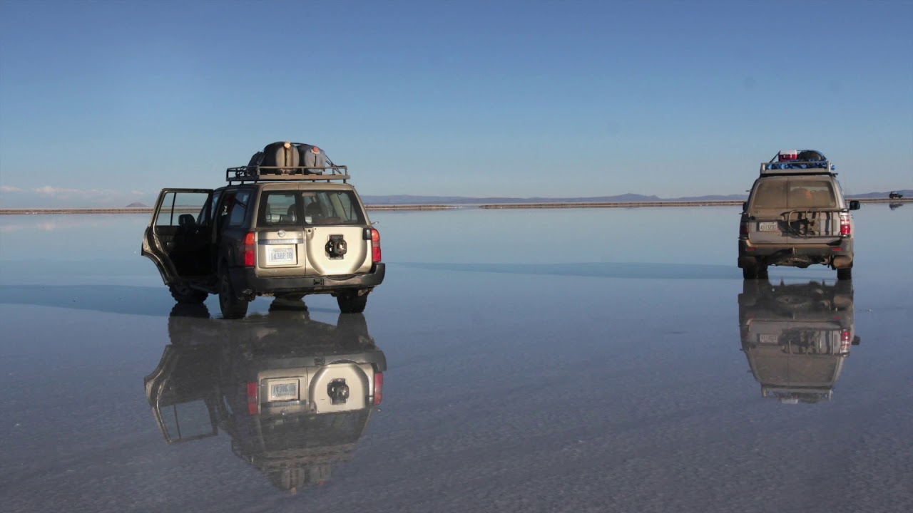 Bolivia 2017: world's largest reflection pool - YouTube