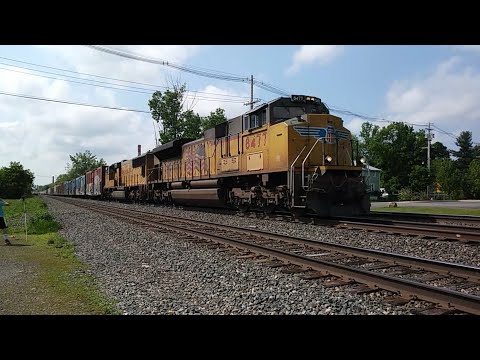 [HD] CSX Q090 Reefer Train Eastbound - Fairport, NY - YouTube