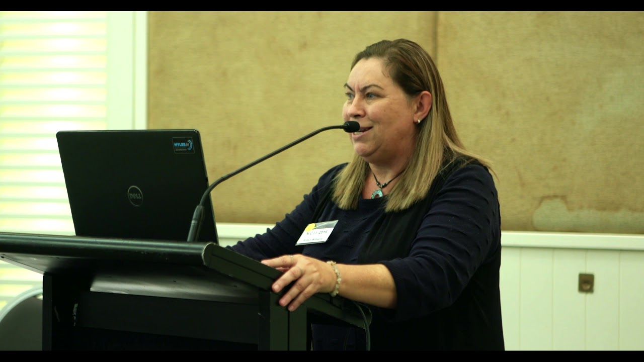 Robyn Williams speaking at... - YouTube