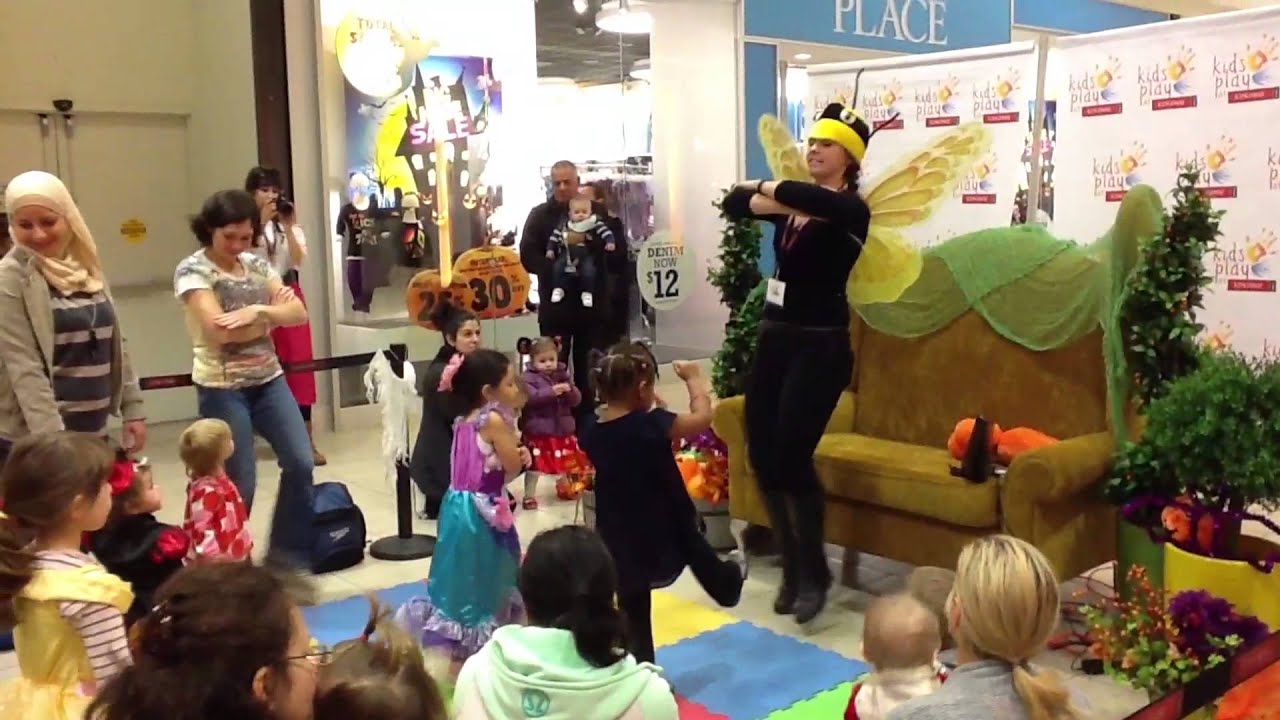 Kids Play at Kingsway - YouTube