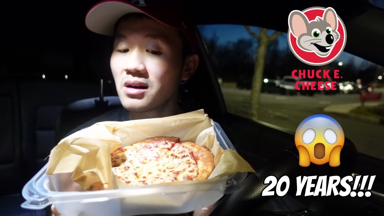 Me Trying Chuck E Cheese's After 20 Years - YouTube