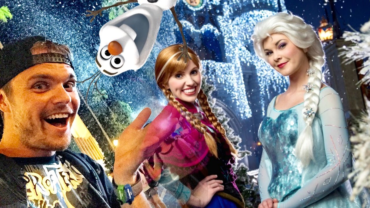 ELSA FREEZES OVER DISNEY'S HOLLYWOOD STUDIOS! - Frozen Summer Fun (06. ...