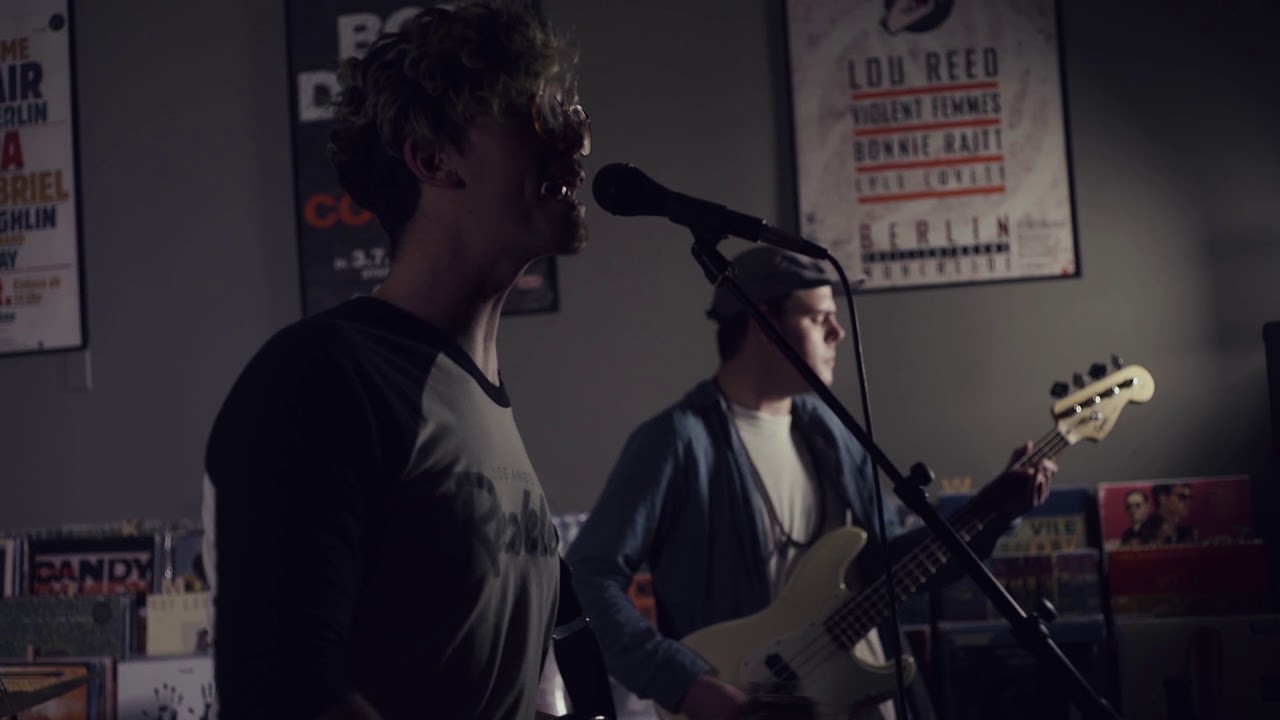 Subtle Fuzz Live - "Flo" - YouTube