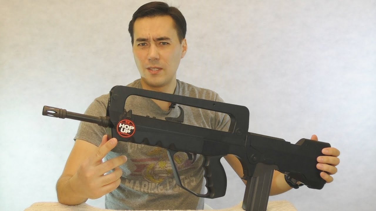 Обзор первого в истории страйкбольного привода Tokyo Marui FAMAS SV ...