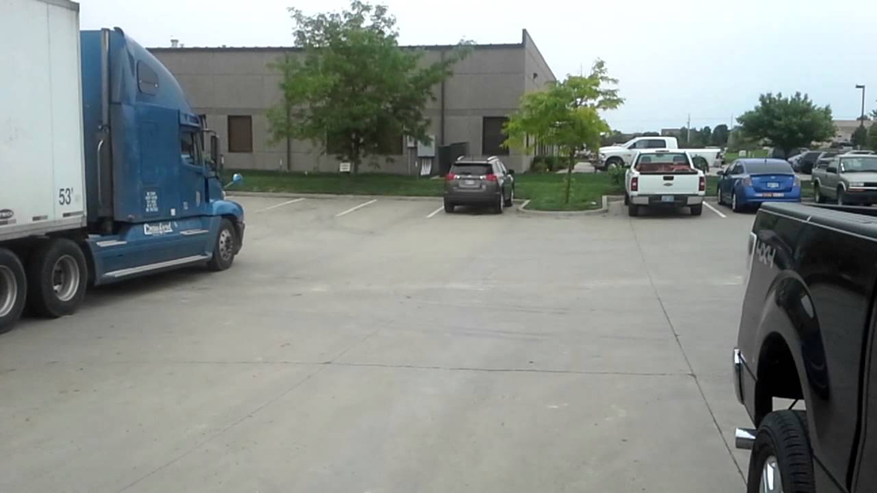 53ft Semi after he successfully backed into our loading dock - YouTube