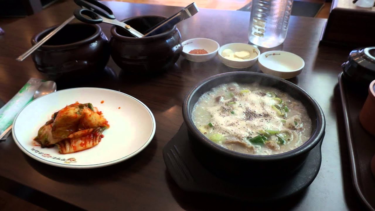 Soondae soup in Korea! - YouTube