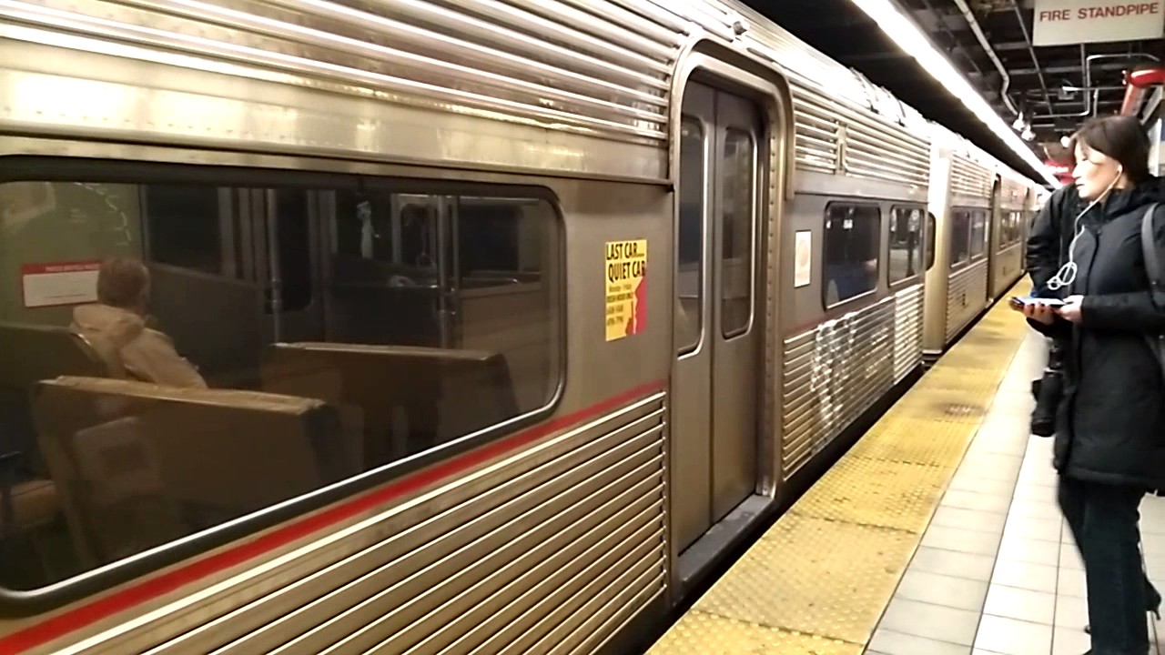 PATCO Trains in Philadelphia - YouTube