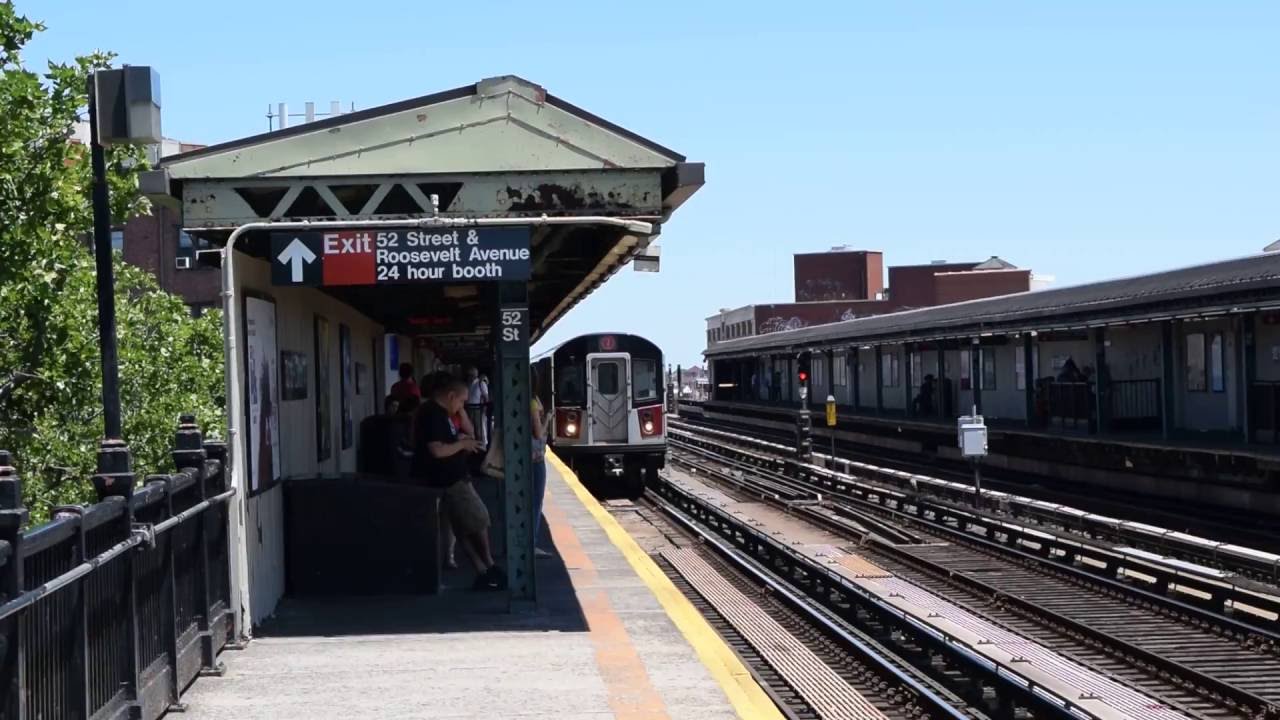 Manhattan-bound Converted R188 (7) train entering 52nd Street-Lincoln ...