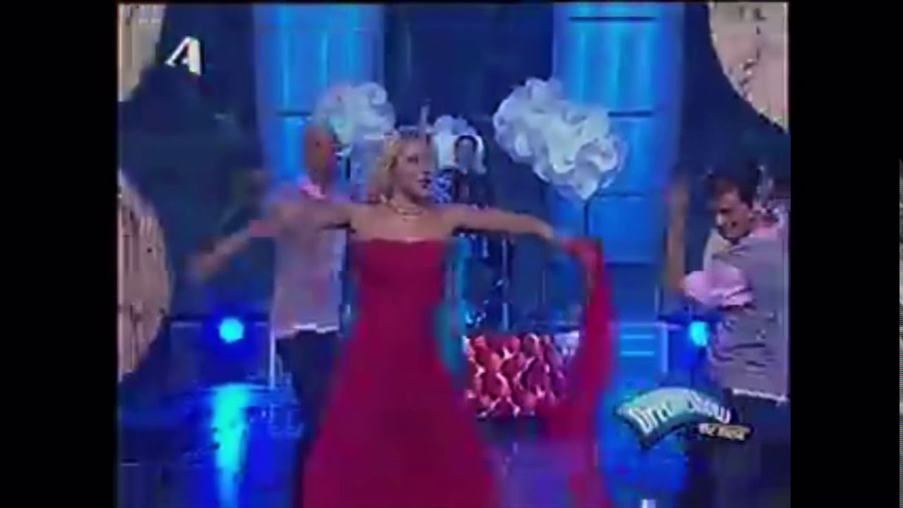 Η Μαρια Καρλακη στον τελικό του Dream Show τραγουδάει το Νυχτολούλουδο ...