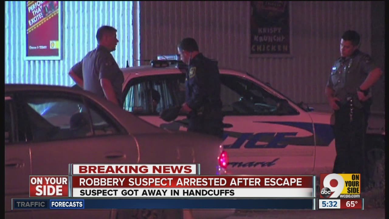 Robbery suspect caught after escaping from police - YouTube