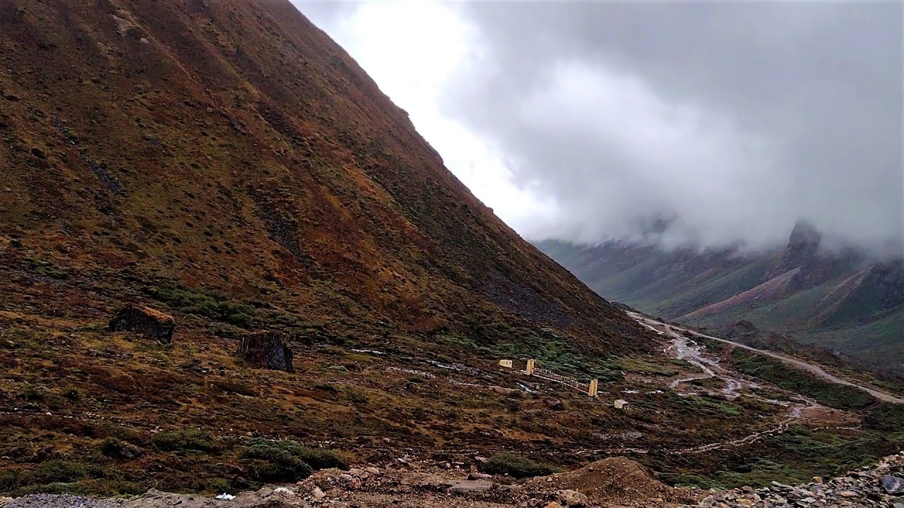 Snowfall in Kala Patthar, Sikkim, India - YouTube