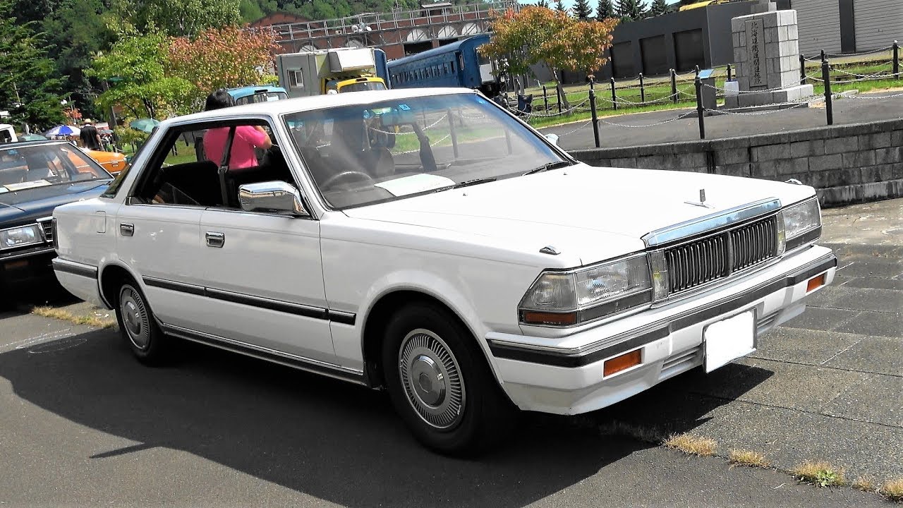 1986 NISSAN CEDRIC (Y30) 日産・セドリック - 小樽クラシックカー博覧会 2019 - YouTube