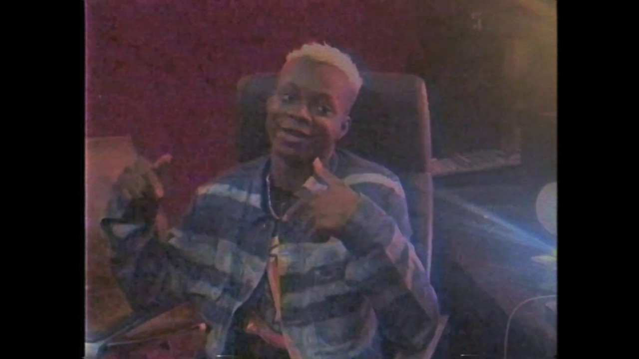 Terri Talks About Being Signed to Starboy & New Single - YouTube