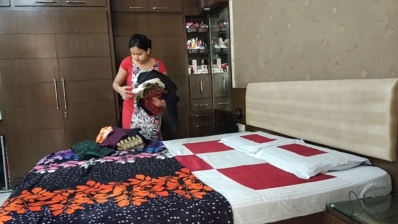 Indian woman multi tasking day routine / Indian housewife routine - YouTube