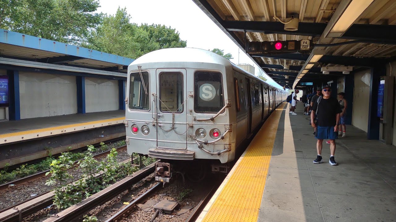 MTA NYCT Subway: Broad Channel Bound Pullman R46 (S)huttle Train ...