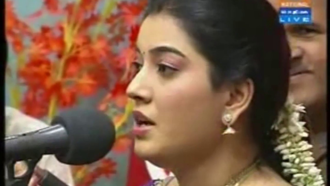 Akanda sachidananda | Dr. Shobana Vignesh - YouTube