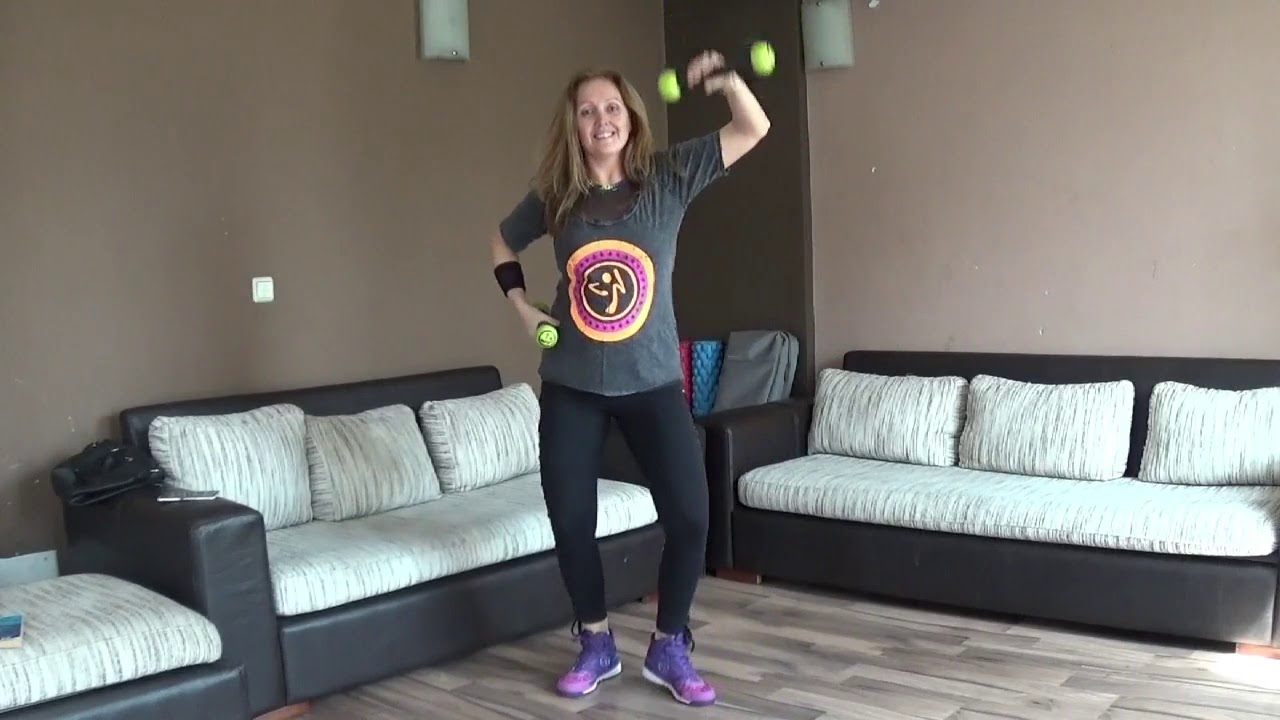 ZUMBA TONING-Me Enamore-Cumbia- MM 61-Sally Zumba Fitness choreo - YouTube