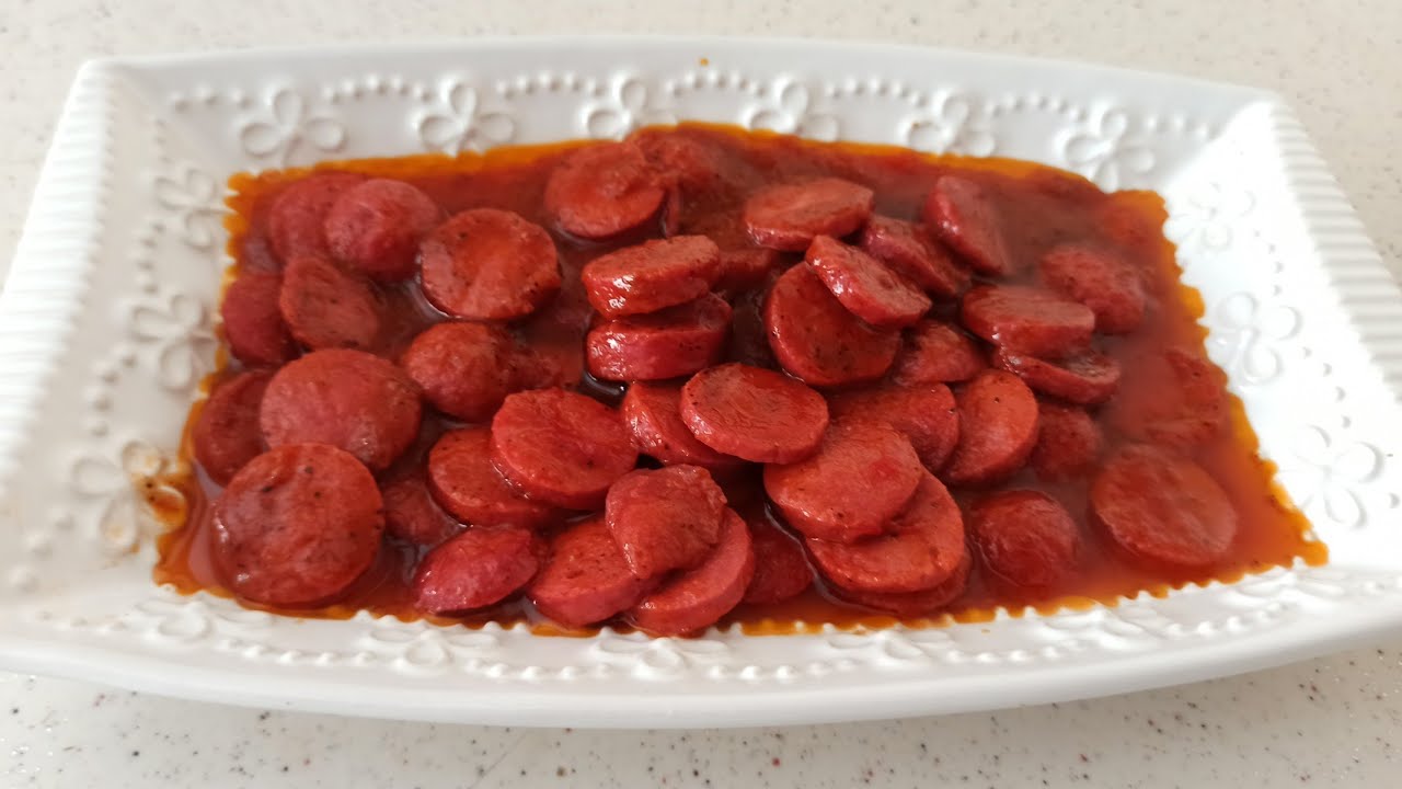 Soslu Sosis Tarifi / Kahvaltılık Salçalı Soslu Sosis Nasıl Yapılır ...