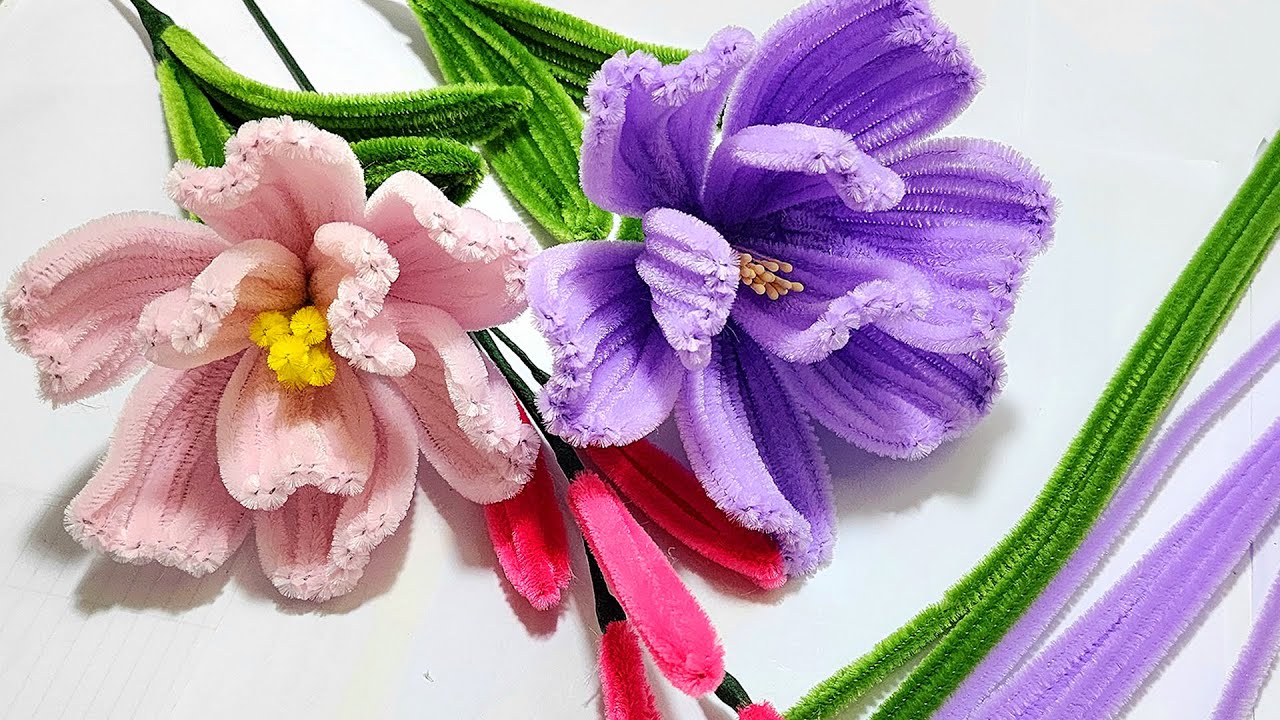 How to make a beautiful pipe cleaner flower | Chenille wire flower by ...