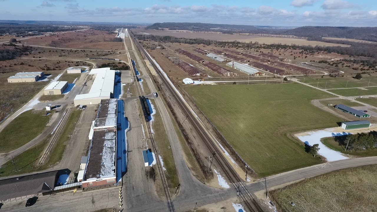 Upper Mississippi River Port - YouTube