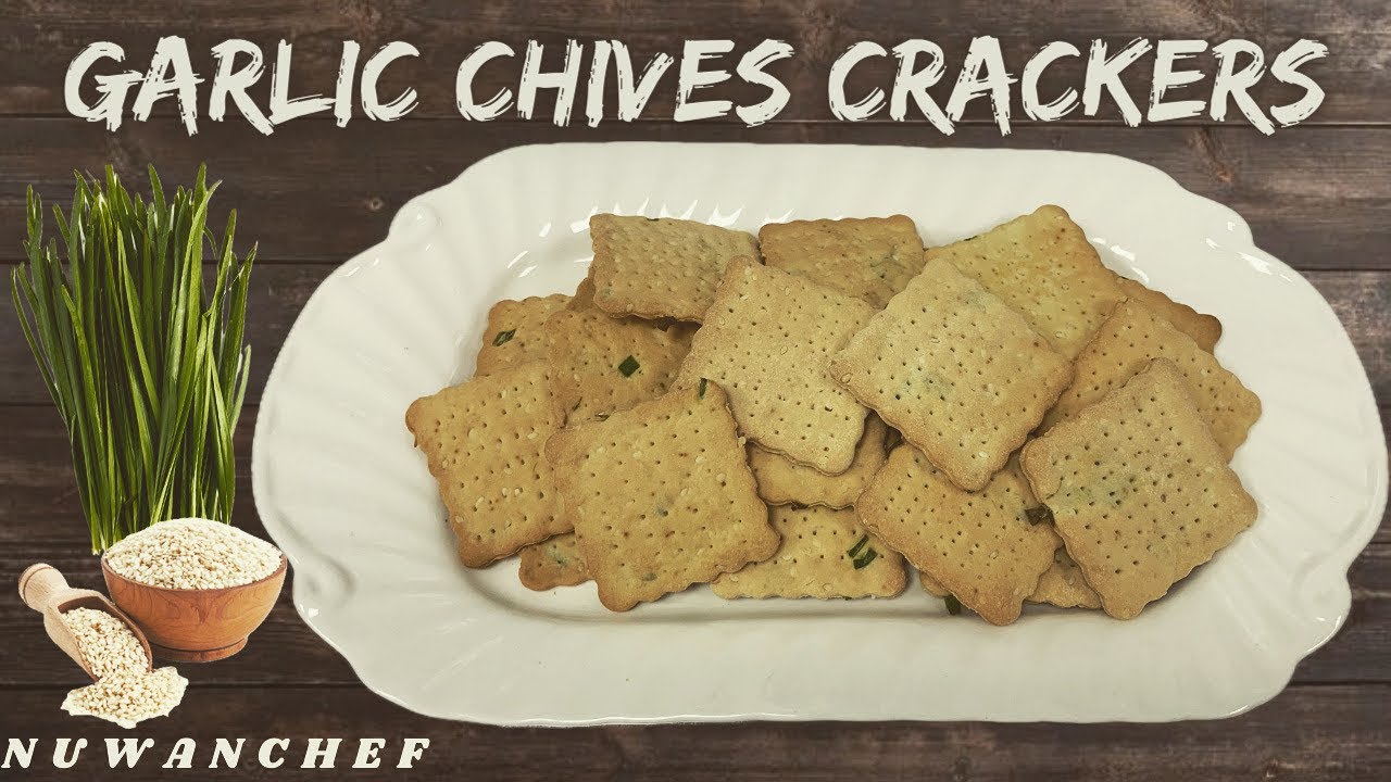 Crunchy And Savory,These Garlic Chives Crackers Are Perfect For Your ...