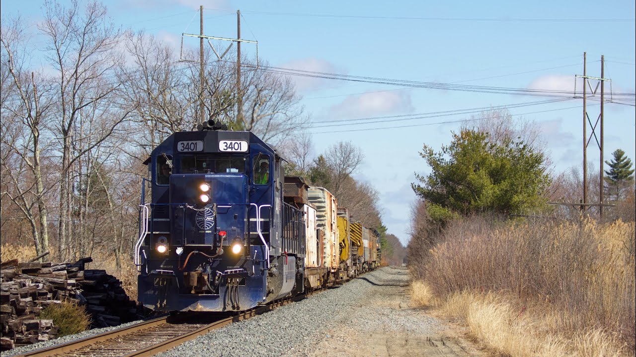 Rare! Pan Am Railways Wreck Train chase on District 2! 250 Ton Crane ...