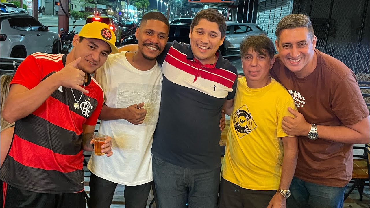 Aniversário de Jonathan Mello - YouTube