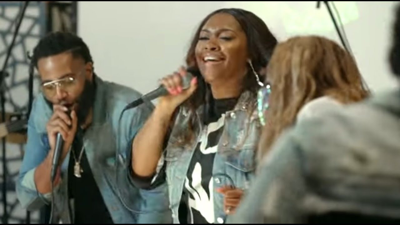 Lisa Knowles-Smith ft. Vanessa Knowles, Sierra Ward-Pope, and Crystal ...