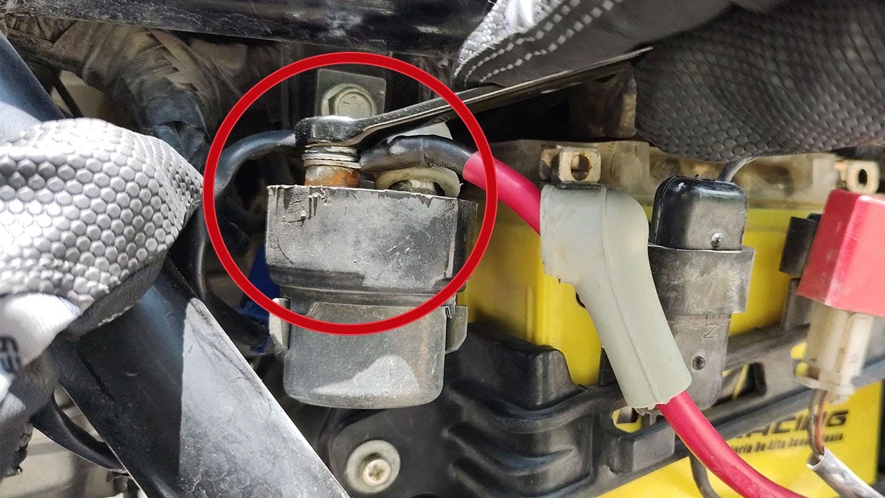 Moto no arranca - ¿Cómo saber si funciona el solenoide? - YouTube