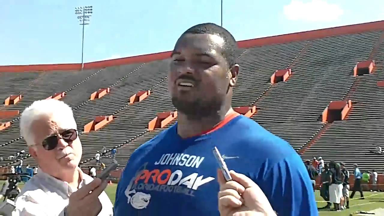 Carl Johnson and Emmanuel Moody at UF Pro Day 2011 - YouTube