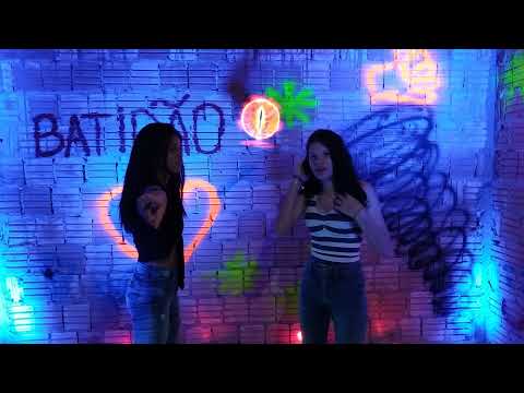piseiro nos Bastidores do clipe - Karen Galega e Bruninha Pimentinha