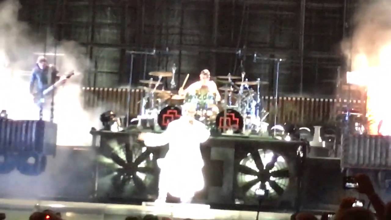 Rammstein "Ramm4" live Chicago Open Air festival 7-15-16 - YouTube