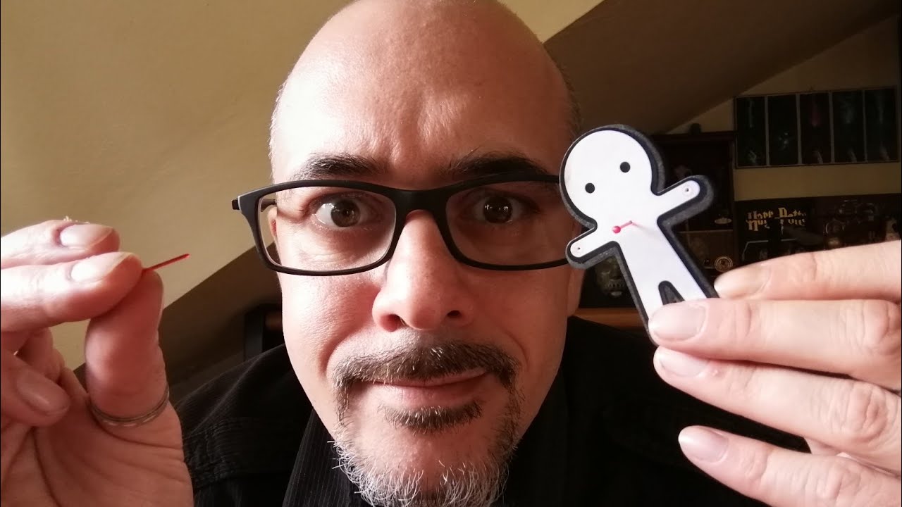 La bambolina voodoo (Halloween video numero uno) - YouTube