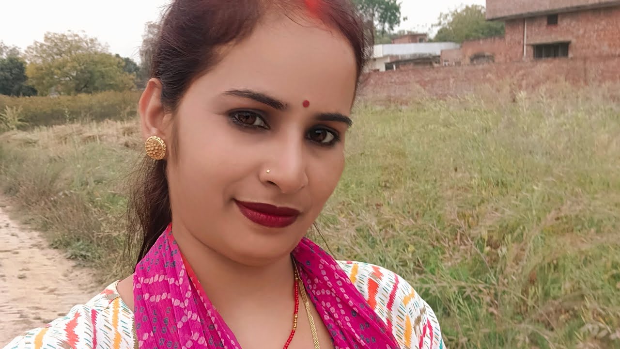 Rinki tiwari लाइव है! हैप्पी होली सभी यूट्यूब फैमिली का वेलकम है स्वागत ...