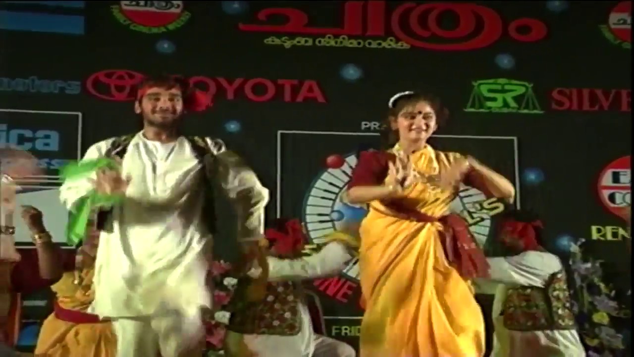 Siddique Lal's Cine Galaxy 94 - Ponnalayil Dance | Vineeth, Mohini ...