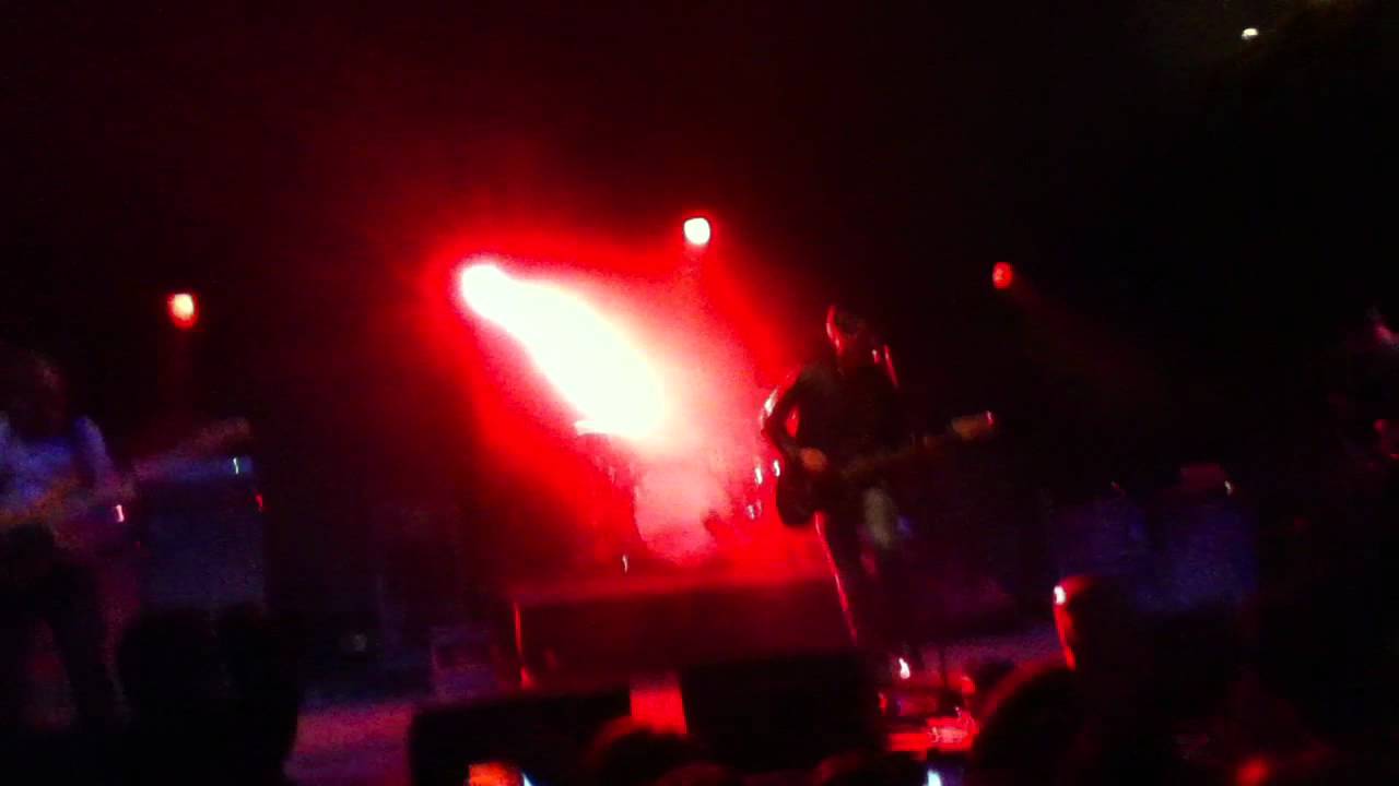 Arctic Monkeys - Brianstorm - San Diego, CA - September 24, 2011 - YouTube